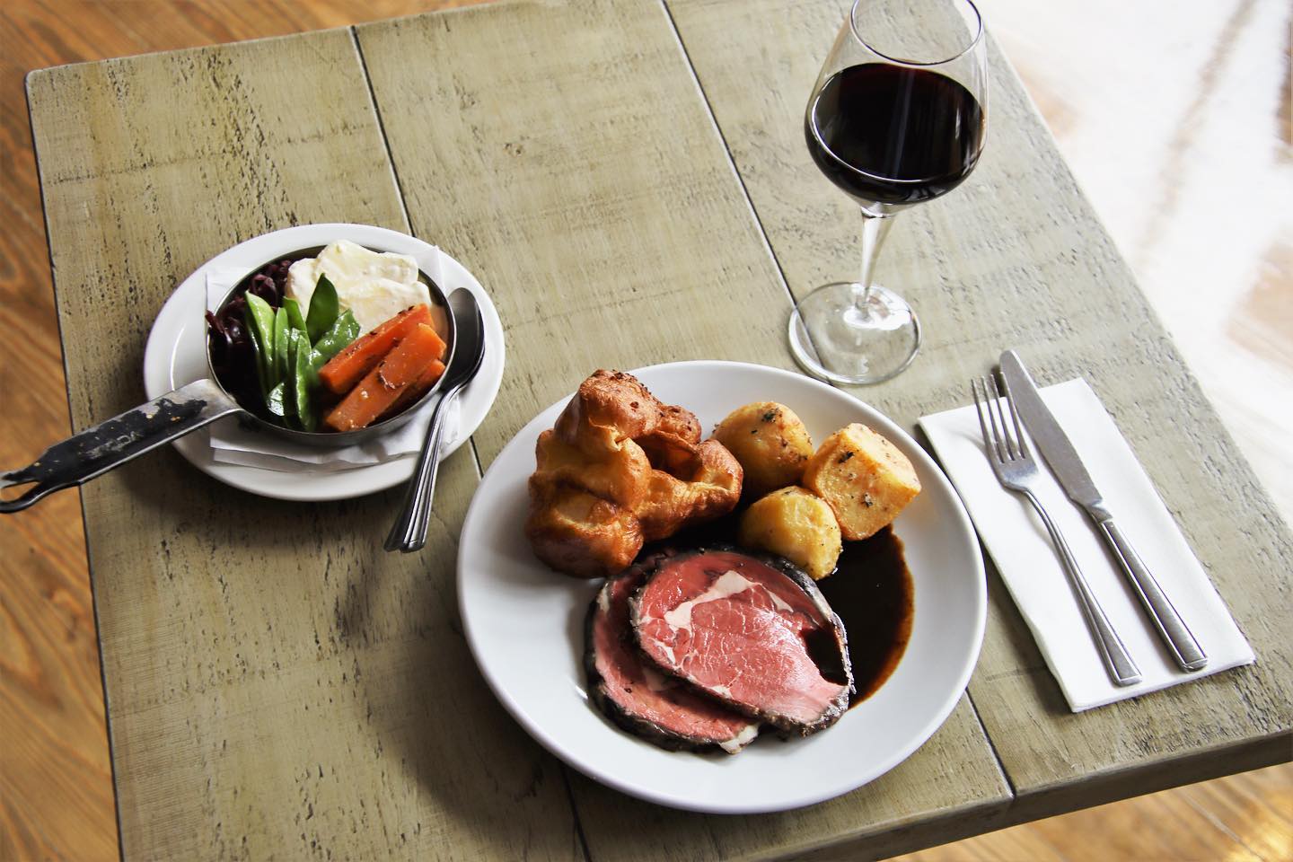 THE GREAT BIG CHESTER SUNDAY ROAST GUIDE - We Love Good Times
